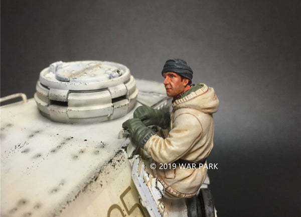 KH079 SS Tank Crew #2 - The History Store