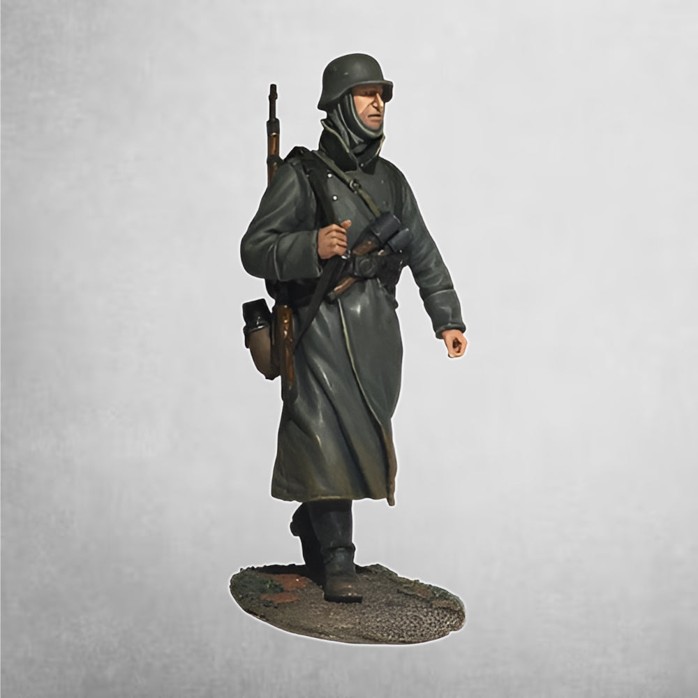 25048 - German Volksgrenadier Walking with K-98 – The History Store